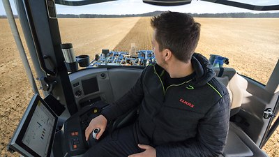 CLAAS | Série XERION 12